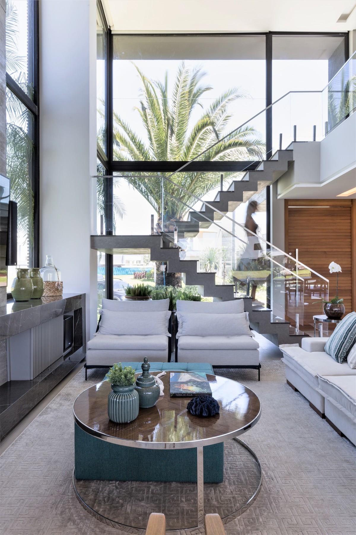 Gallery of Bluish House / Studio Colnaghi Arquitetura - 13
