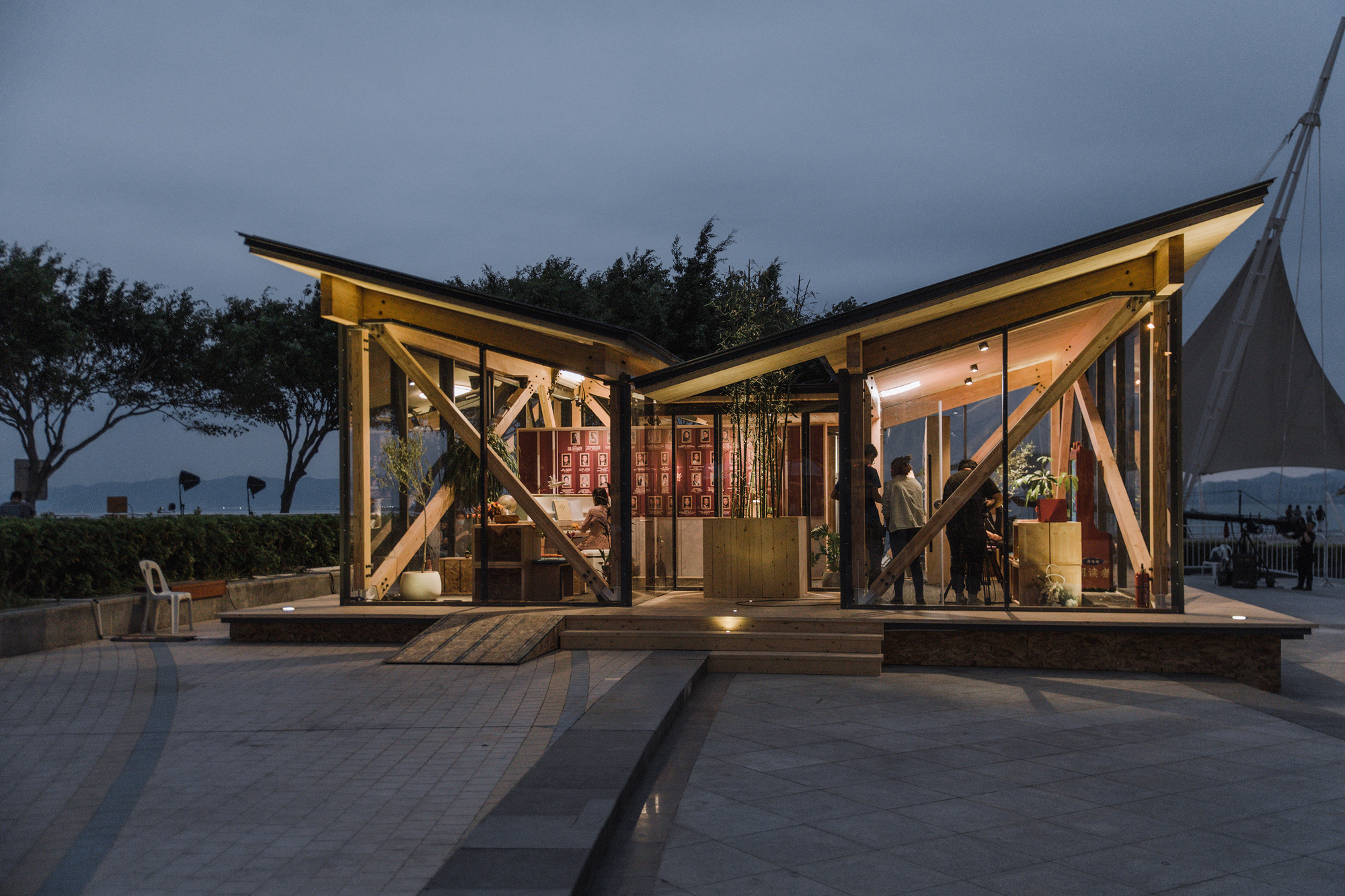 Gallery of Readers’ House / Atelier Diameter - 12