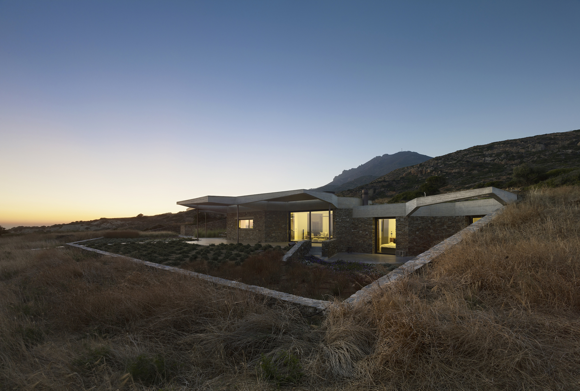 Gallery Of Hourglass Corral House Decaarchitecture 6