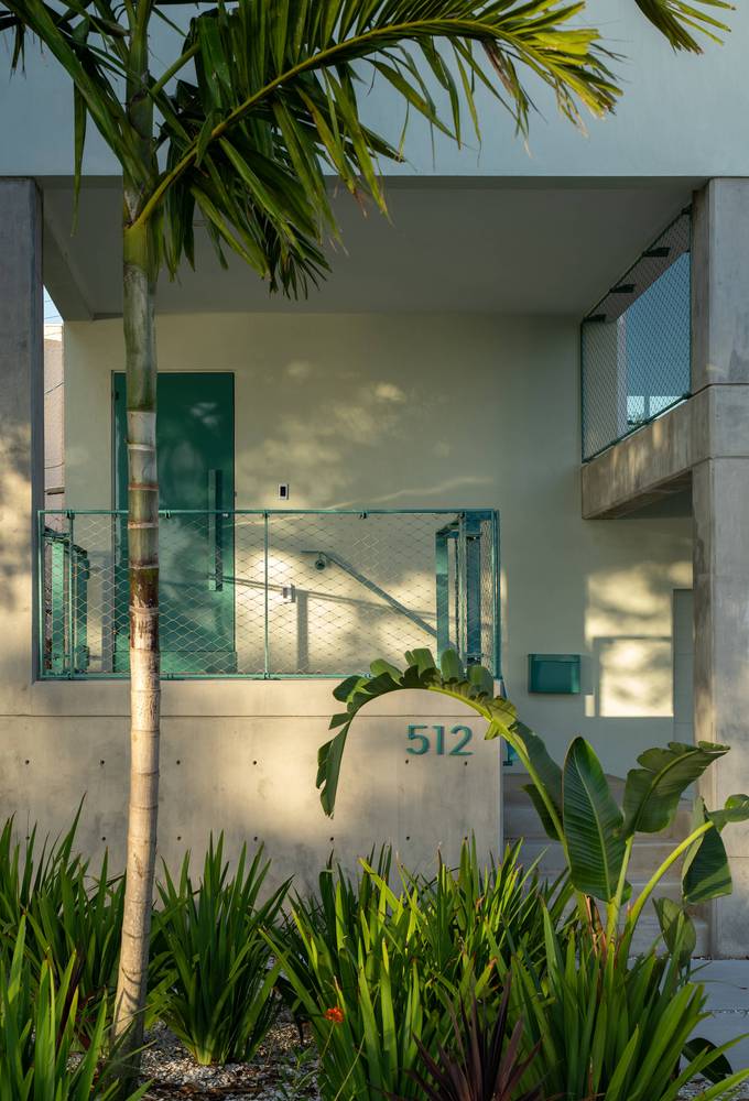 Gallery of 512 House / Traction Architecture - 10