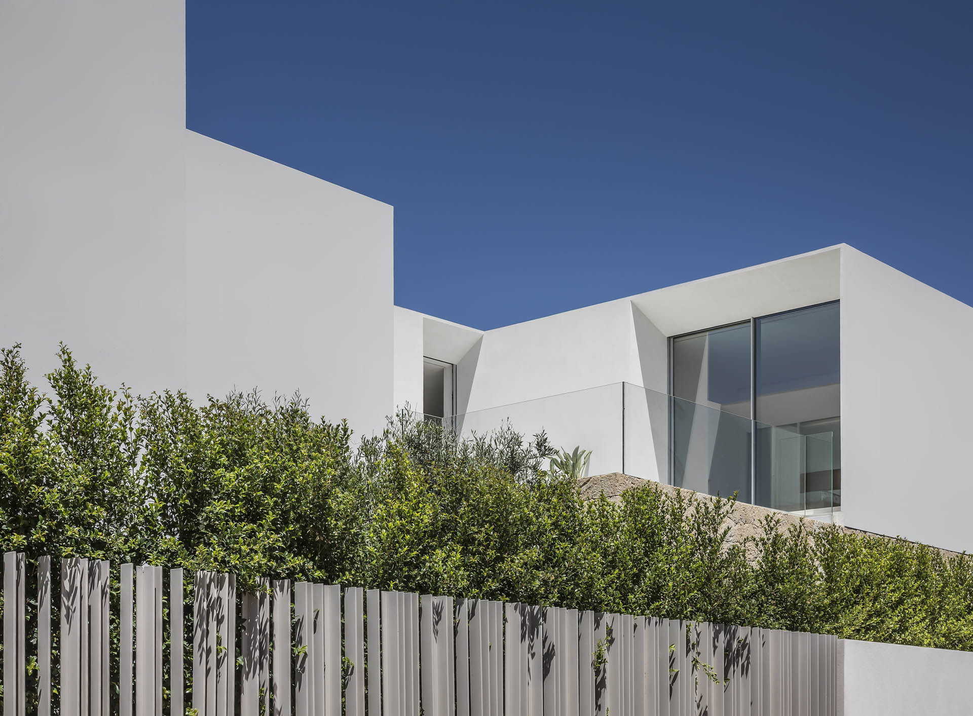 Gallery of The House of Three Trees / Gallardo Llopis Arquitectos - 36