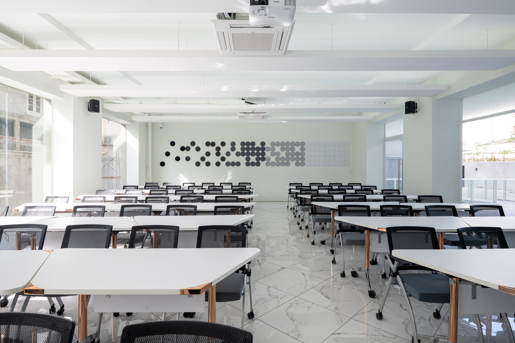 Gallery of FH Office / TA-CHA Design - 13