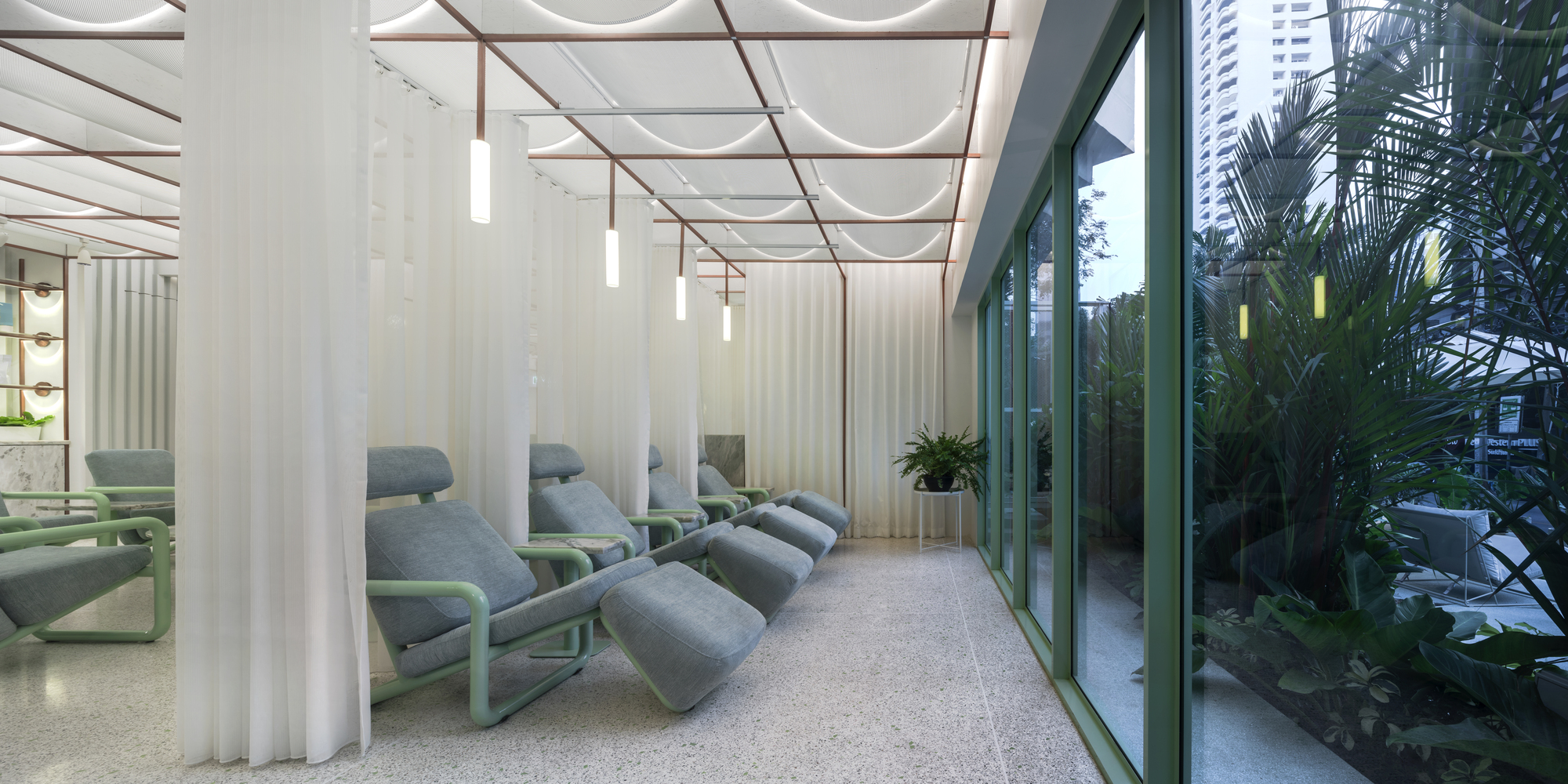 Gallery of Infinity Wellbeing Spa Bangkok / Space Popular - 3