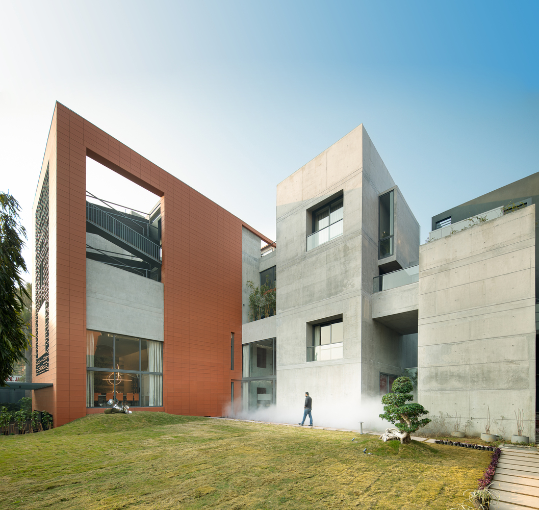 Gallery of The Terracotta House / Studio Archohm - 5