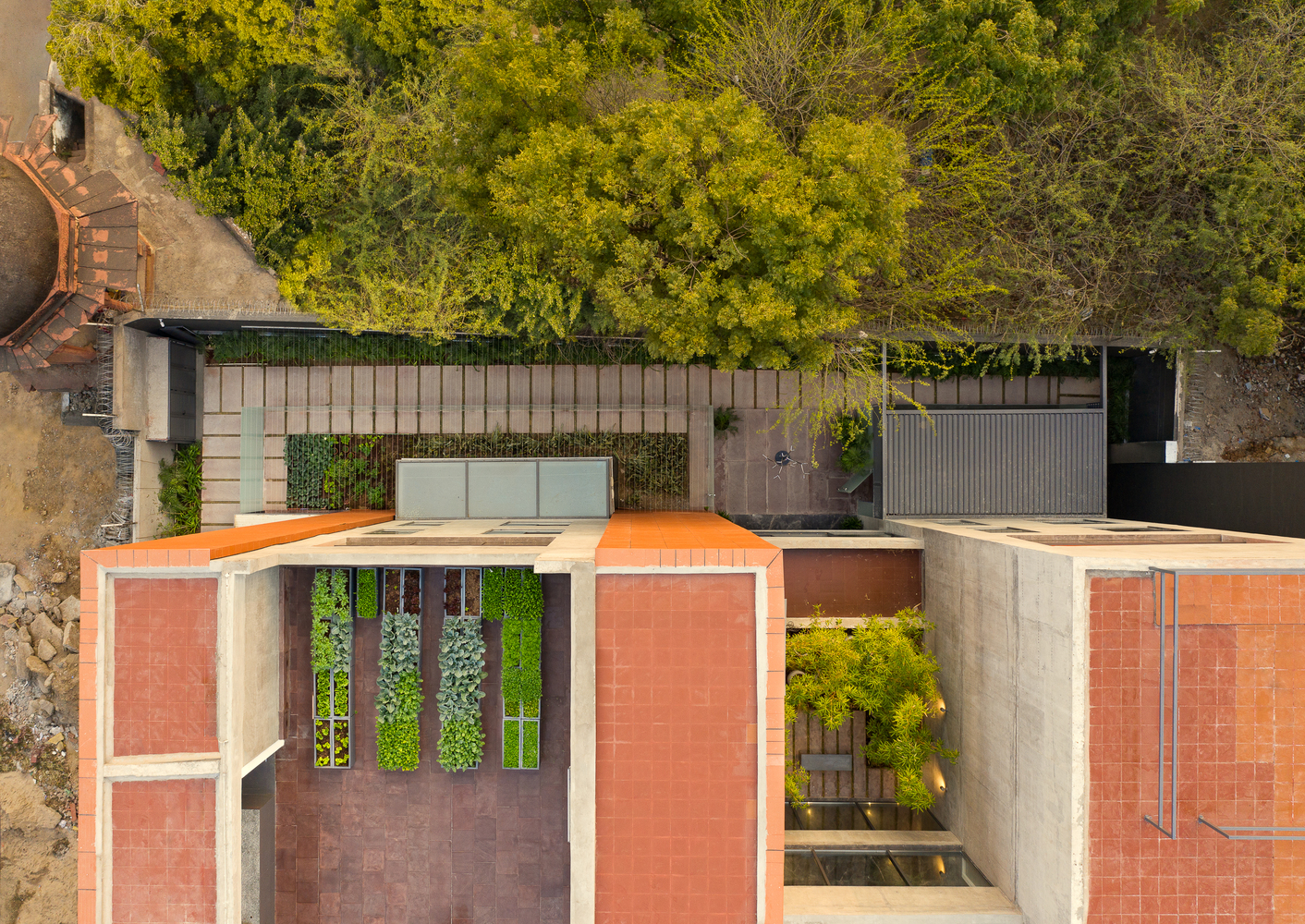 Gallery of The Terracotta House / Studio Archohm - 5