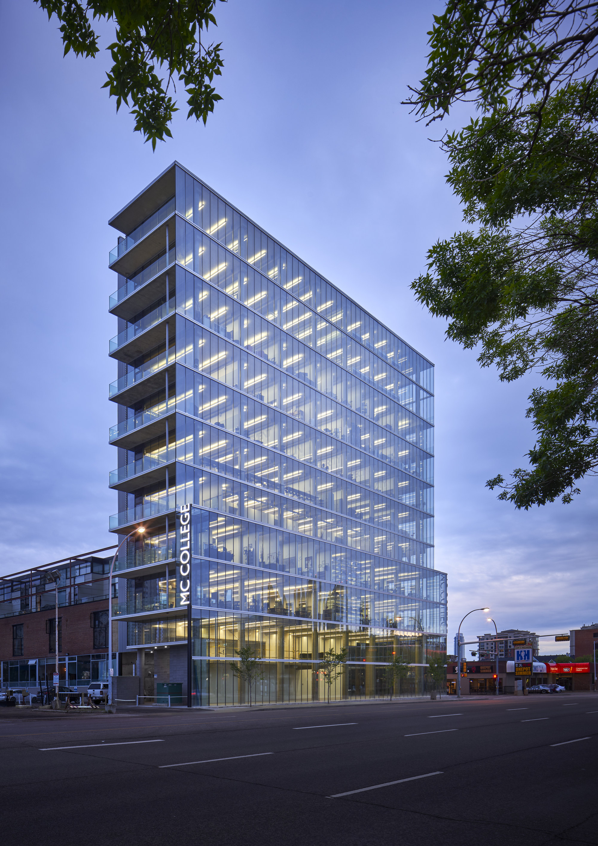 Gallery of The Edge Office Building / Dub Architects - 10