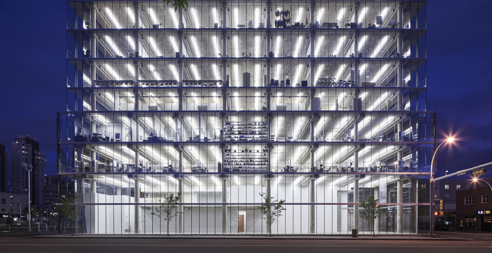 Gallery of The Edge Office Building / Dub Architects - 9