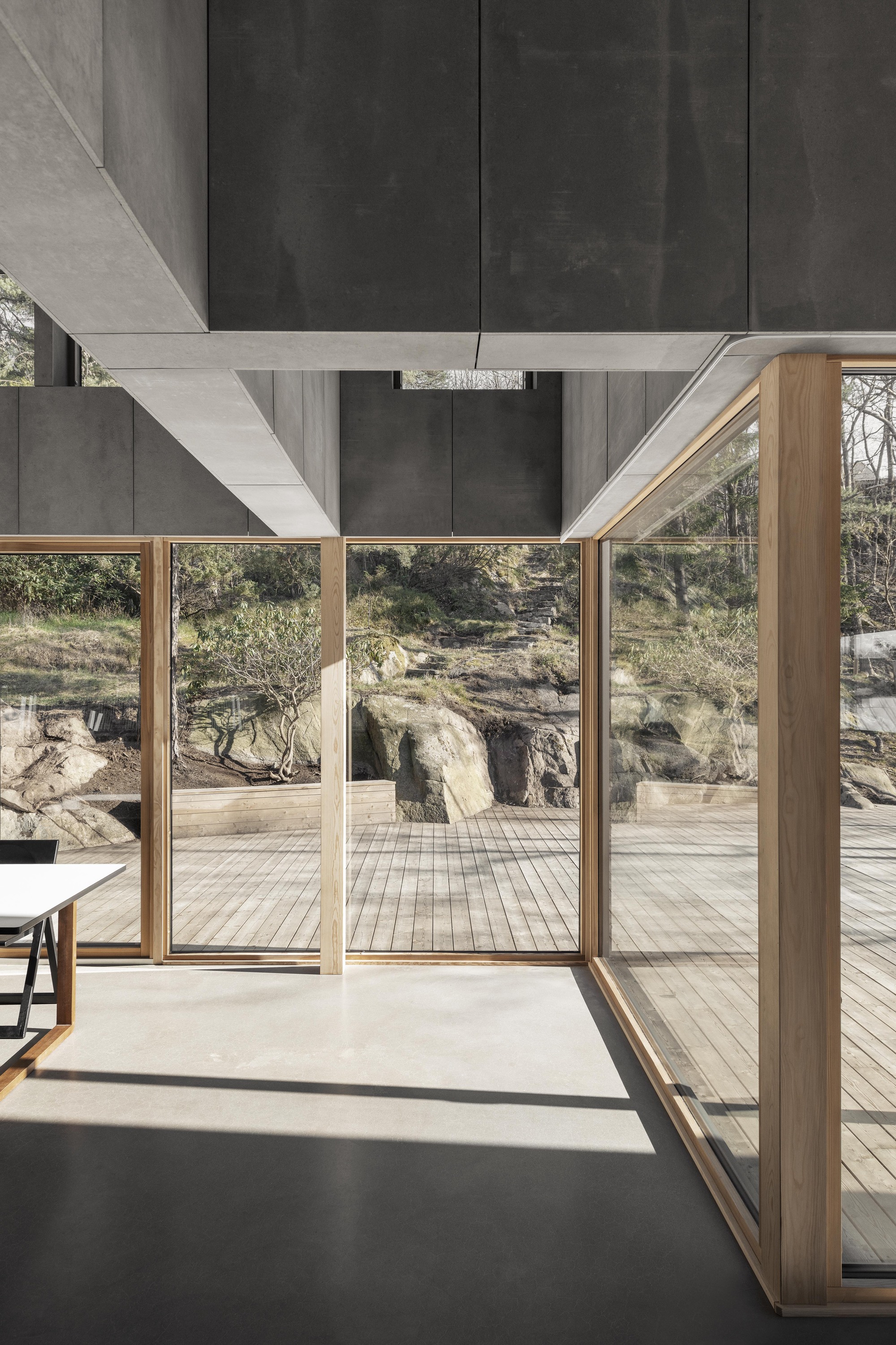 画廊 Radal别墅，木构长窗 / Bornstein Lyckefors - 3