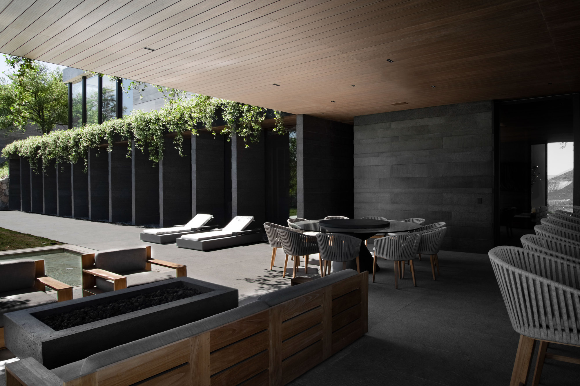 Galería de Casa Pétrea / SITTUM Arquitectos - 11