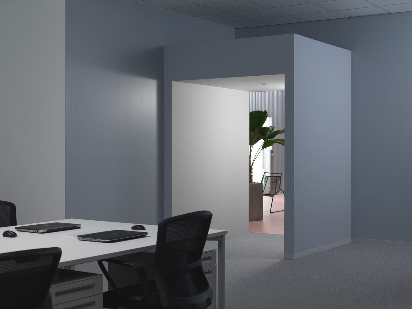 Gallery of Office With a Patio / Office Shogo Onodera + 2id Architects - 2