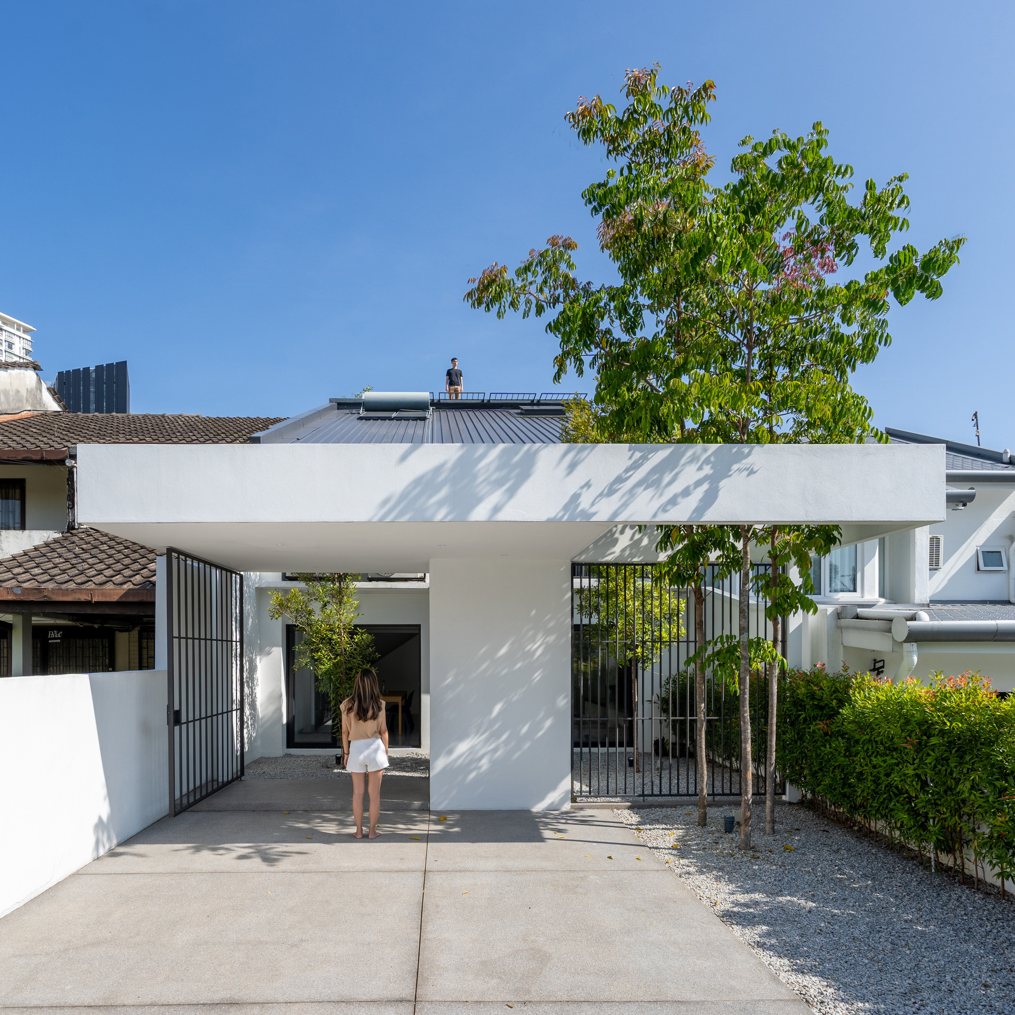 Gallery of Ottiqa House / Fabian Tan Architect - 1