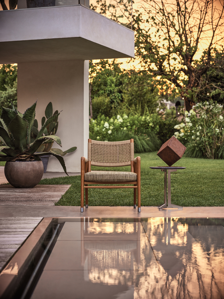 Gallery of Using Furniture to Create a Seamless Flow Between Indoor and ...