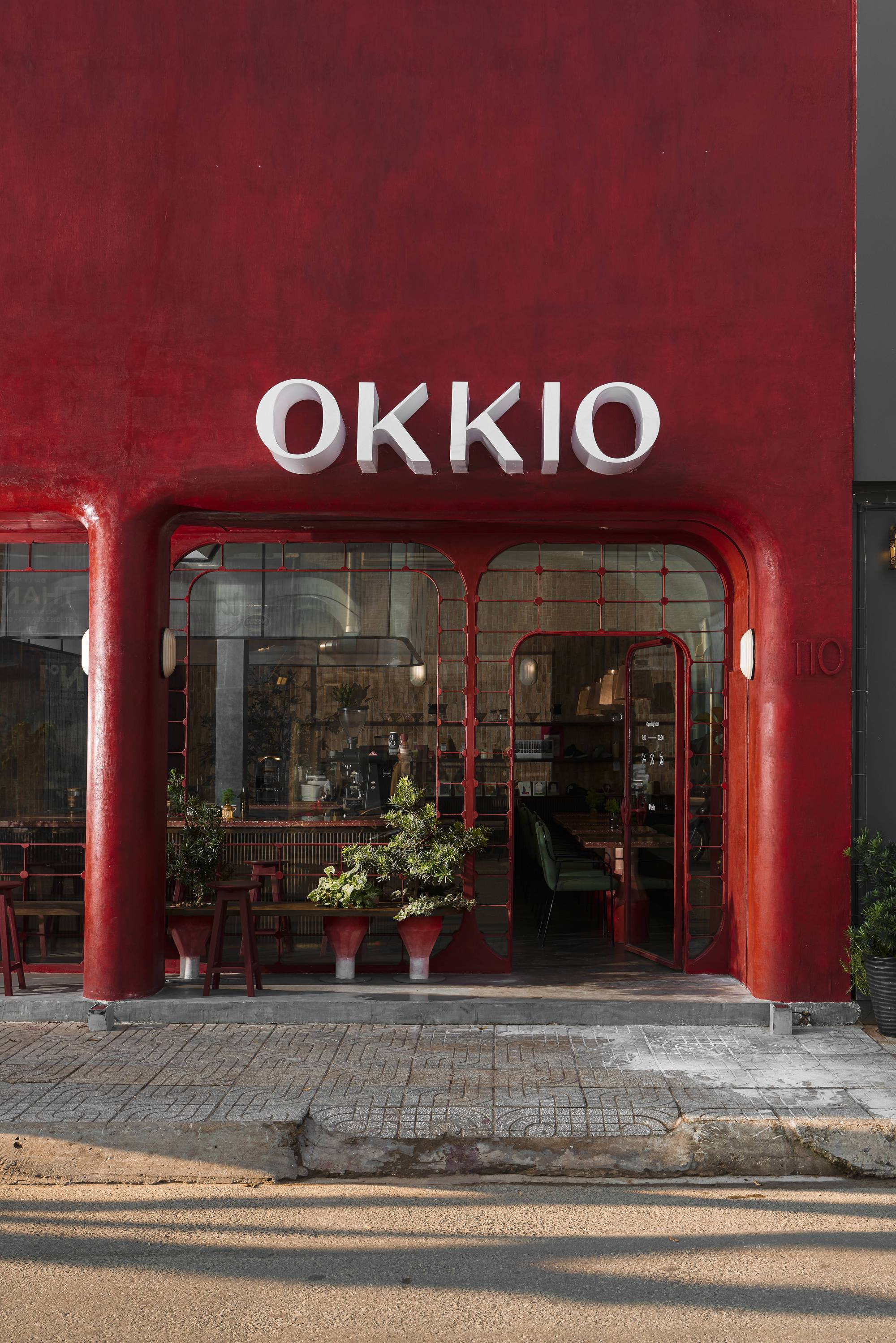 Gallery of Okkio Caffe / Red5studio - 6