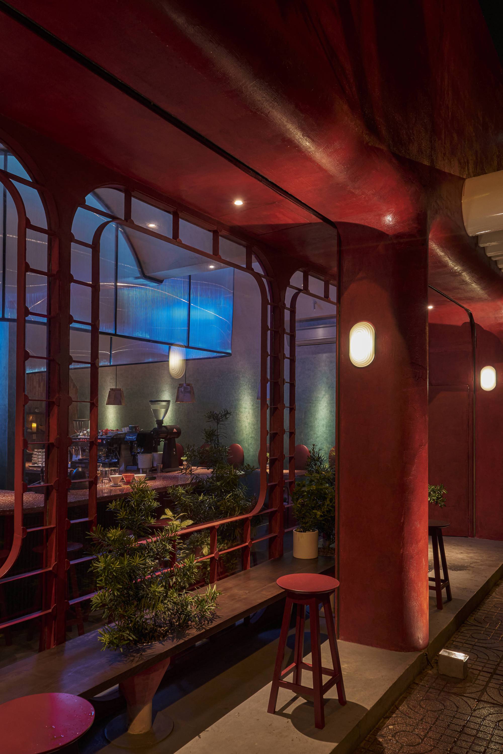 Gallery of Okkio Caffe / Red5studio - 5