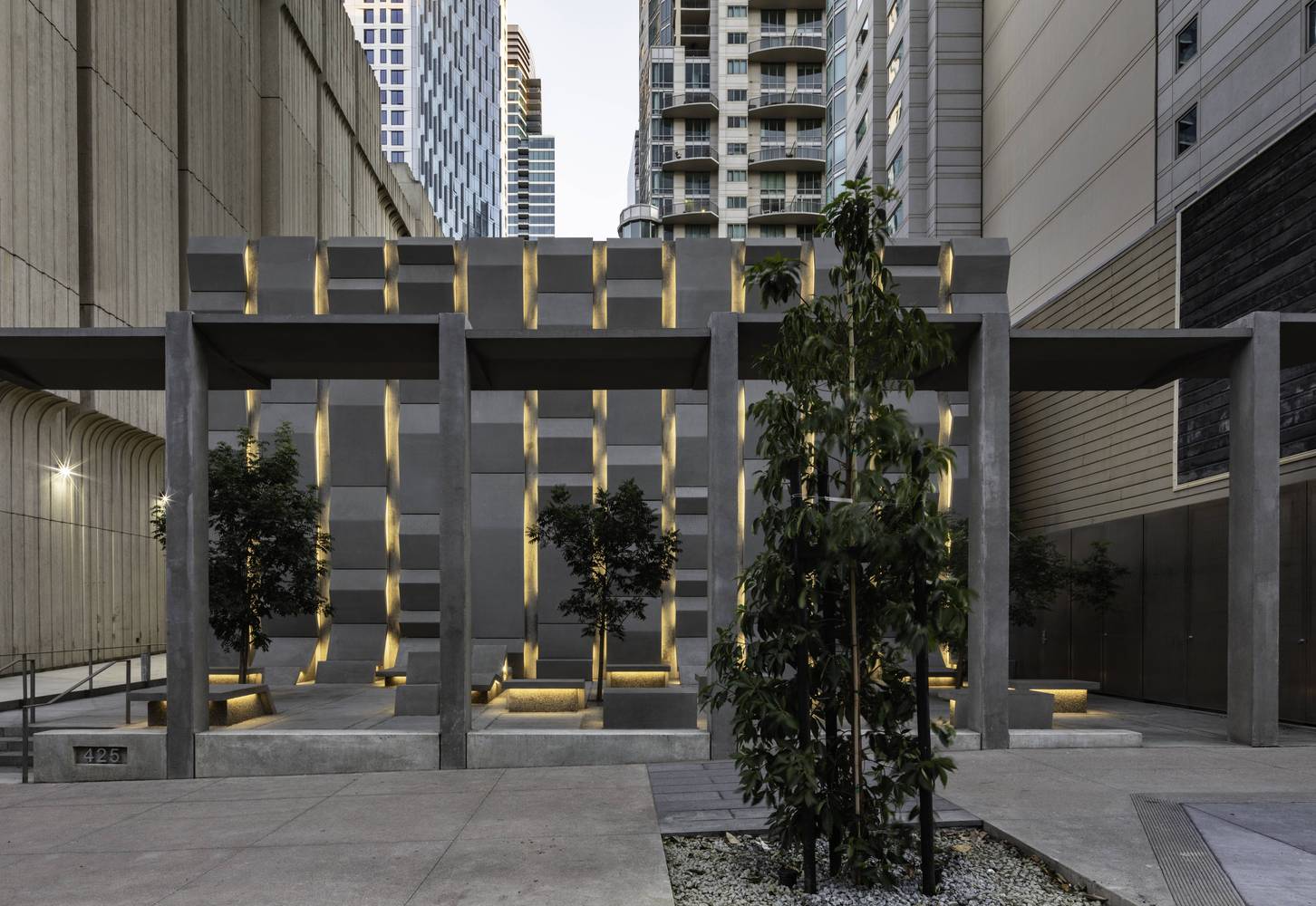 Gallery of PG&E Embarcadero & Potrero / Stanley Saitowitz | Natoma ...