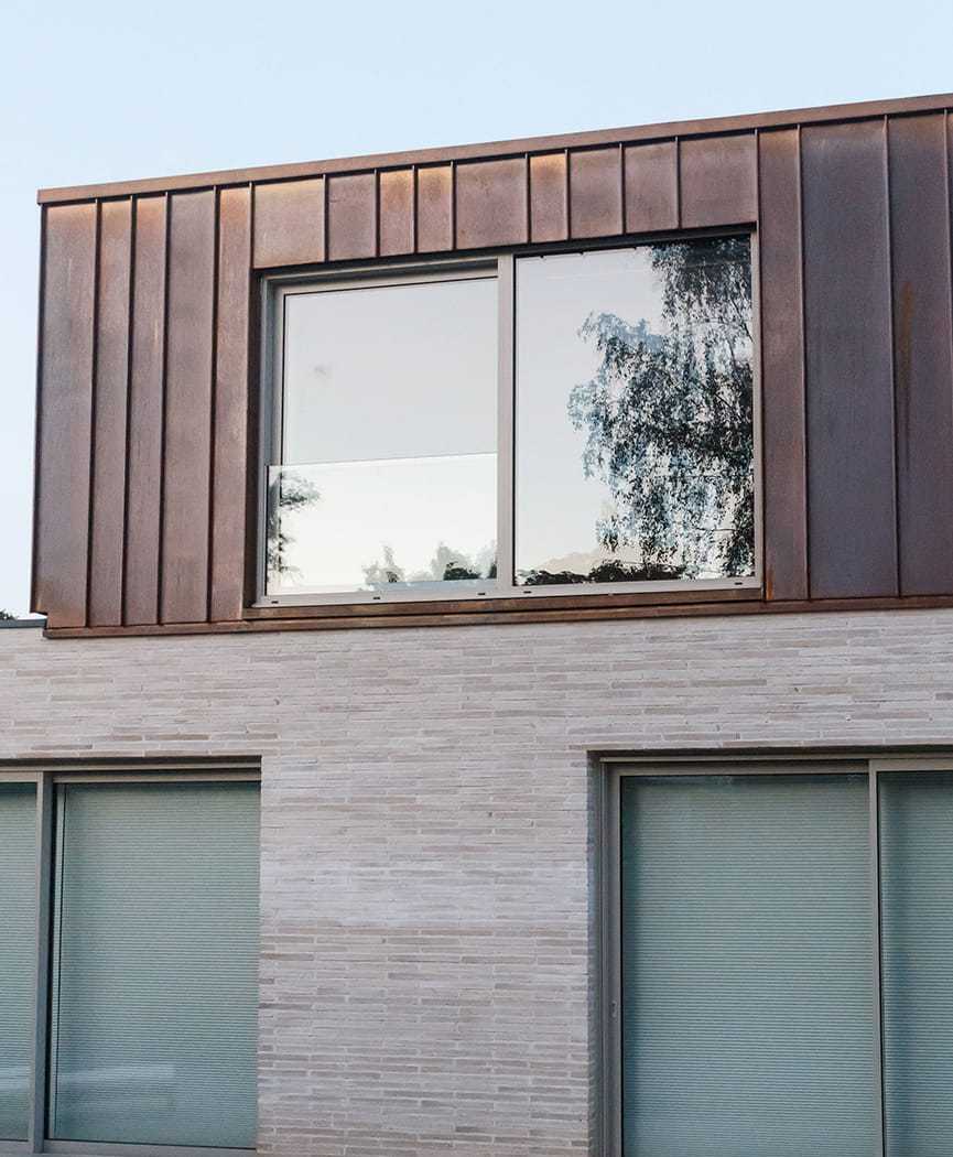 Gallery of The Versatility and Structural Integrity of Extra-Long Brick ...