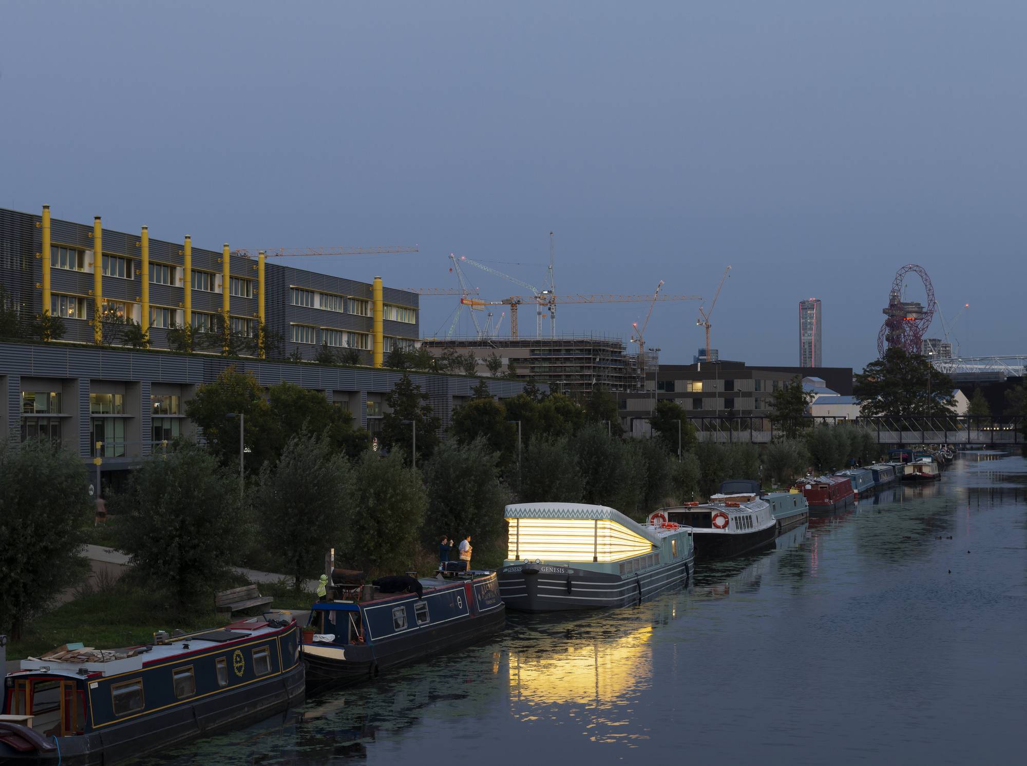 Gallery of The Floating Church / Denizen Works - 4