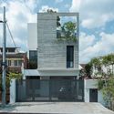 End Lot House / Eleena Jamil Architect | ArchDaily