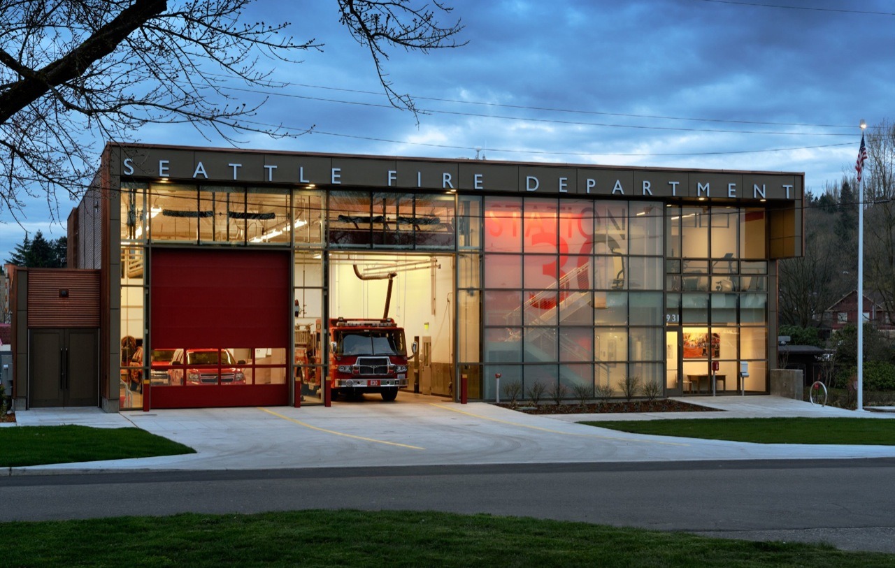Gallery of All Aglow: New Fire Stations Bringing the Heat - 6