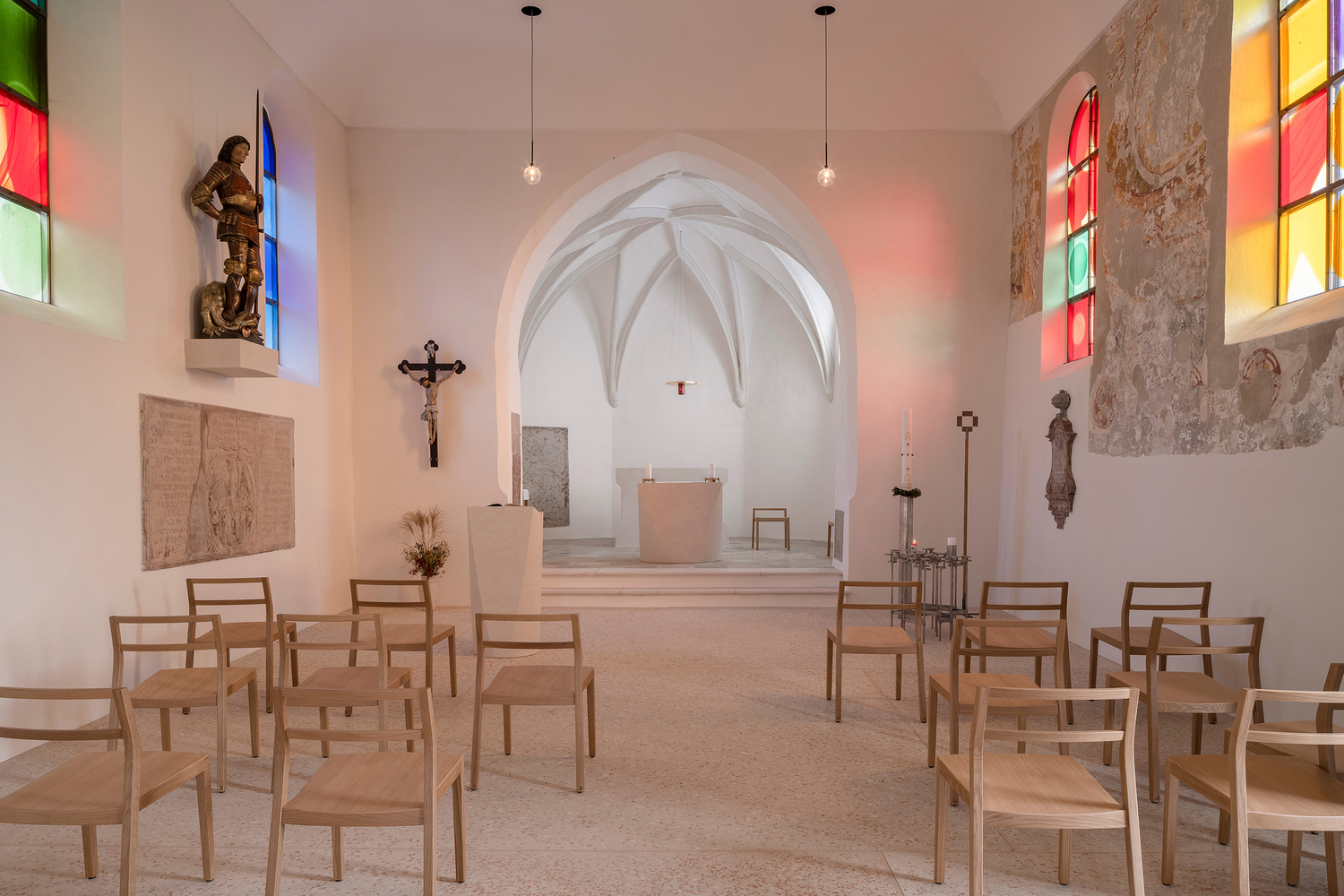 Gallery of Church of St. Georg in Hebertshausen / Heim Kuntscher ...