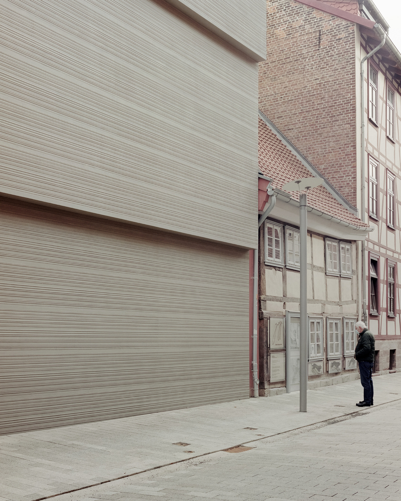 Gallery of Göttingen Art Center / Atelier ST | Gesellschaft von ...