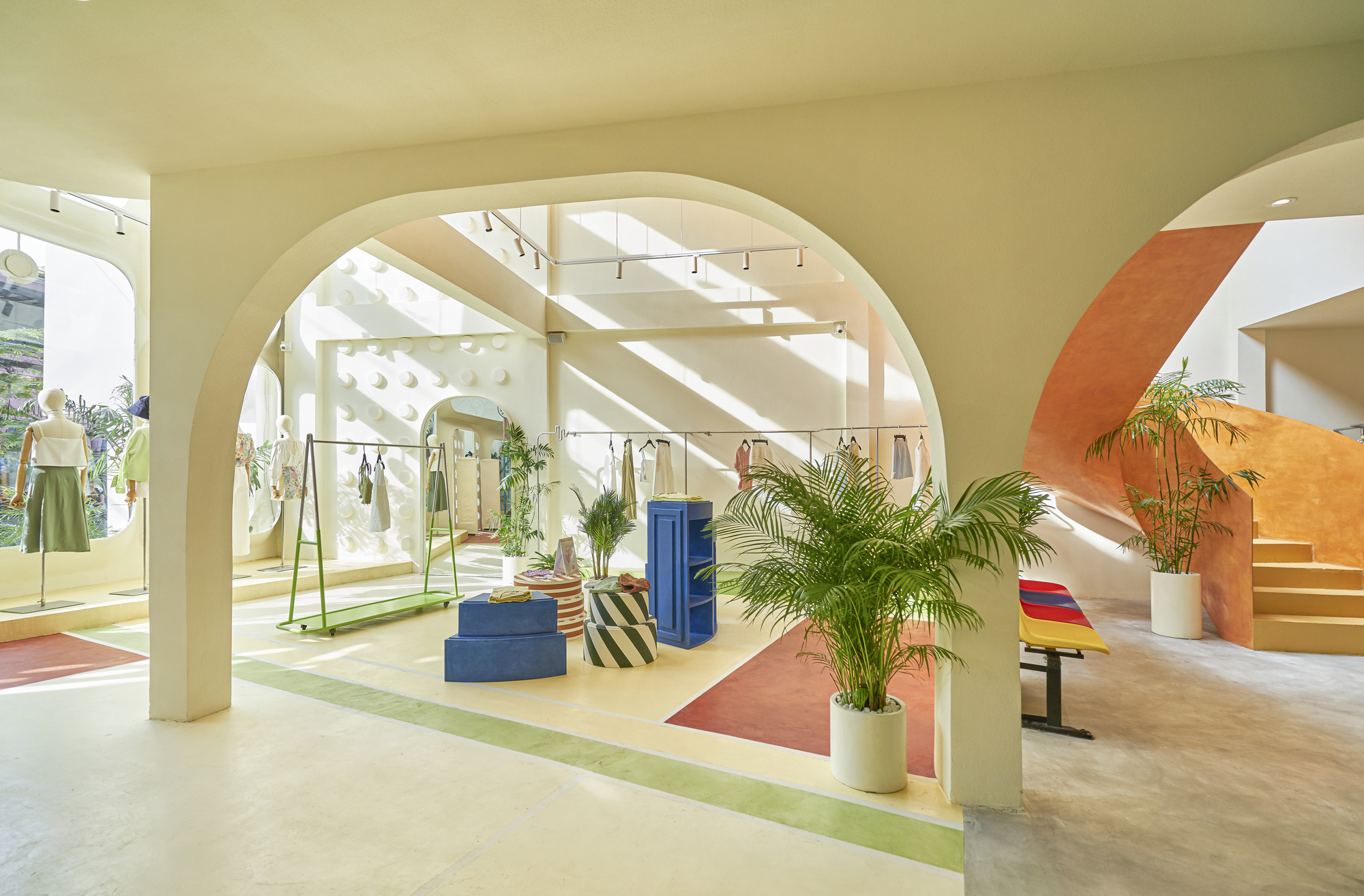 Gallery of Libe Flagship Store / Red5studio - 16