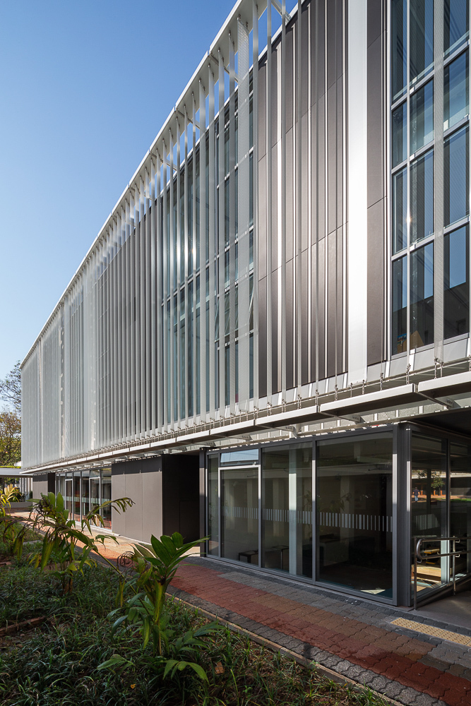 Gallery of Santa Cruz Library / Andrade Morettin Arquitetos Associados - 41