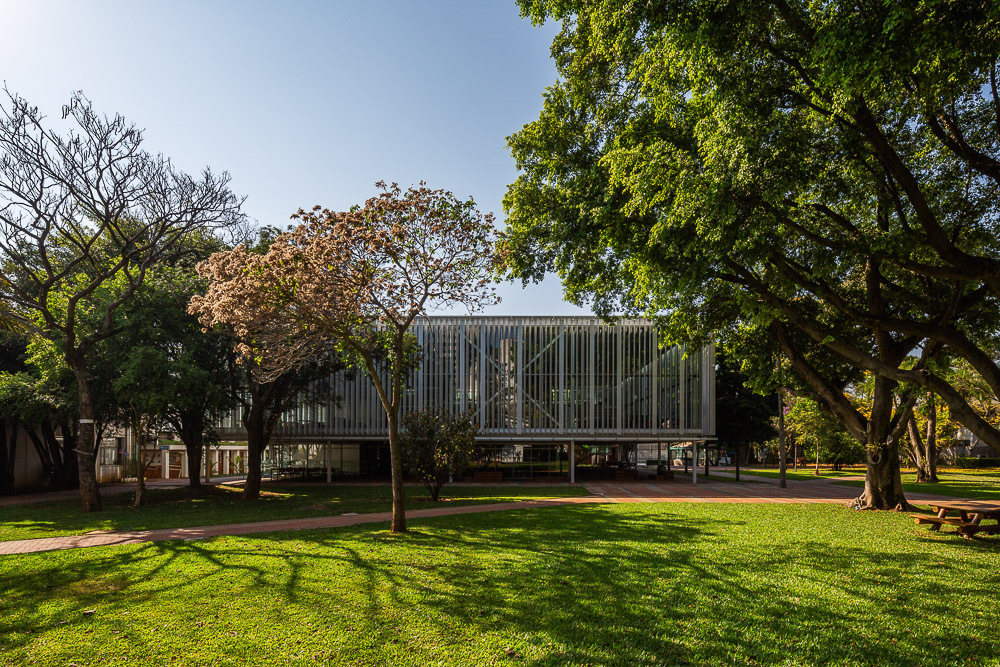 Gallery of Santa Cruz Library / Andrade Morettin Arquitetos Associados - 8