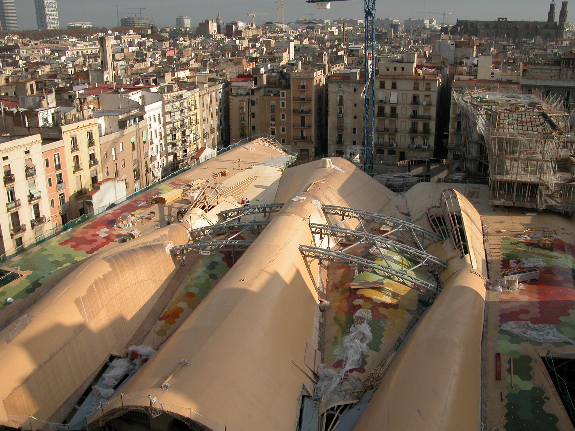 Gallery of MIRALLES Series of Exhibitions and Events Celebrates the ...
