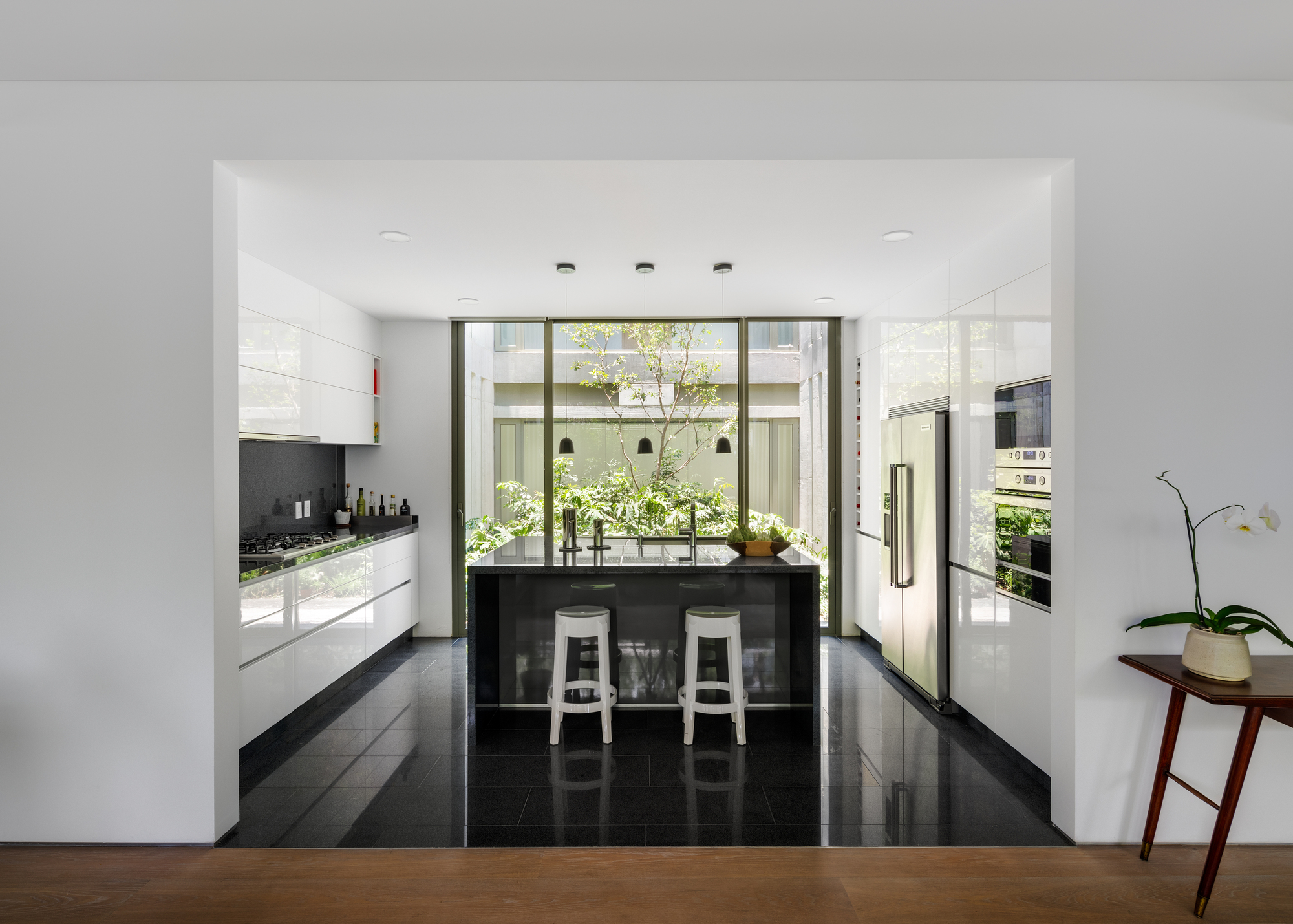 Gallery of DGB Apartments / Estudio MMX - 9