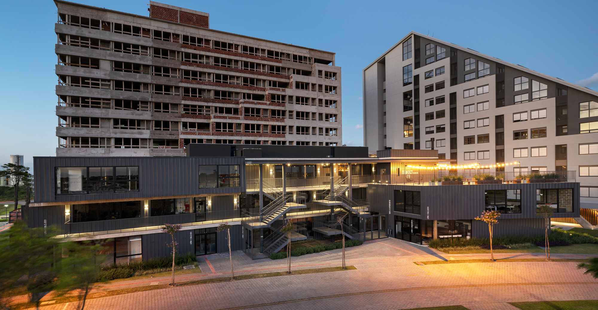 Gallery of Una Makers Innovation Center / IDEIA1 - 11