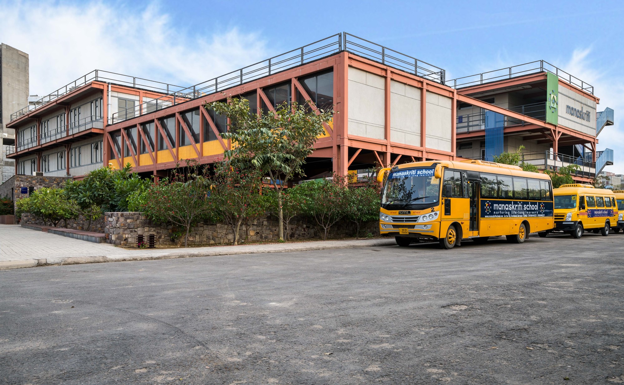 Gallery of Manaskriti School / Chromed Design Studio - 3