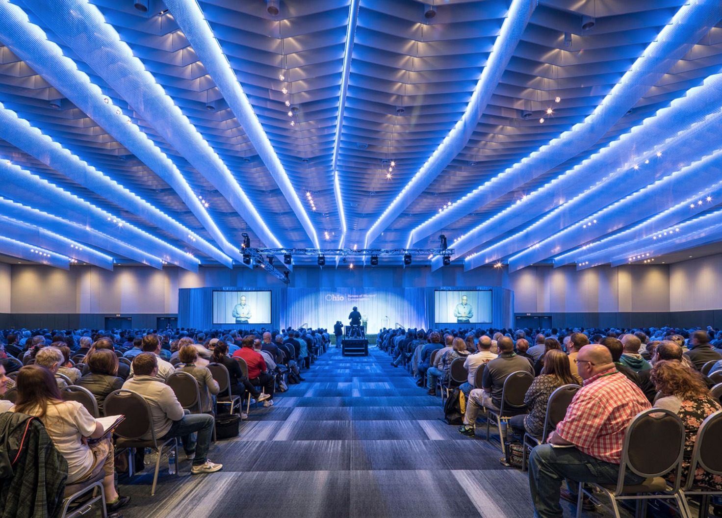 Gallery of 5 Ways that Custom Ceiling Features Can Enhance an Interior ...