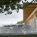Strandbad Lochau Swimming Pool / Innauer-Matt Architekten | ArchDaily