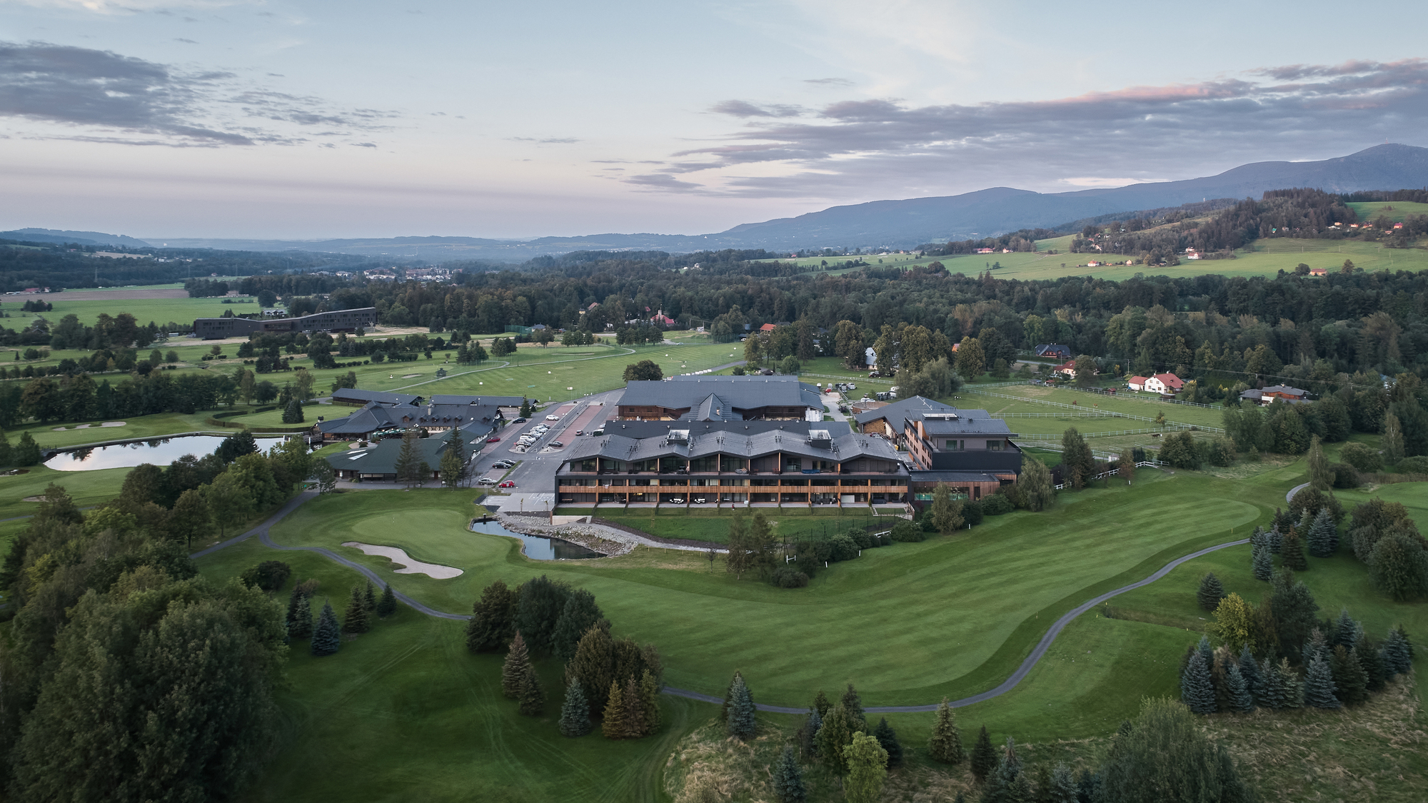 Gallery of Tee House / CMC architects - 17