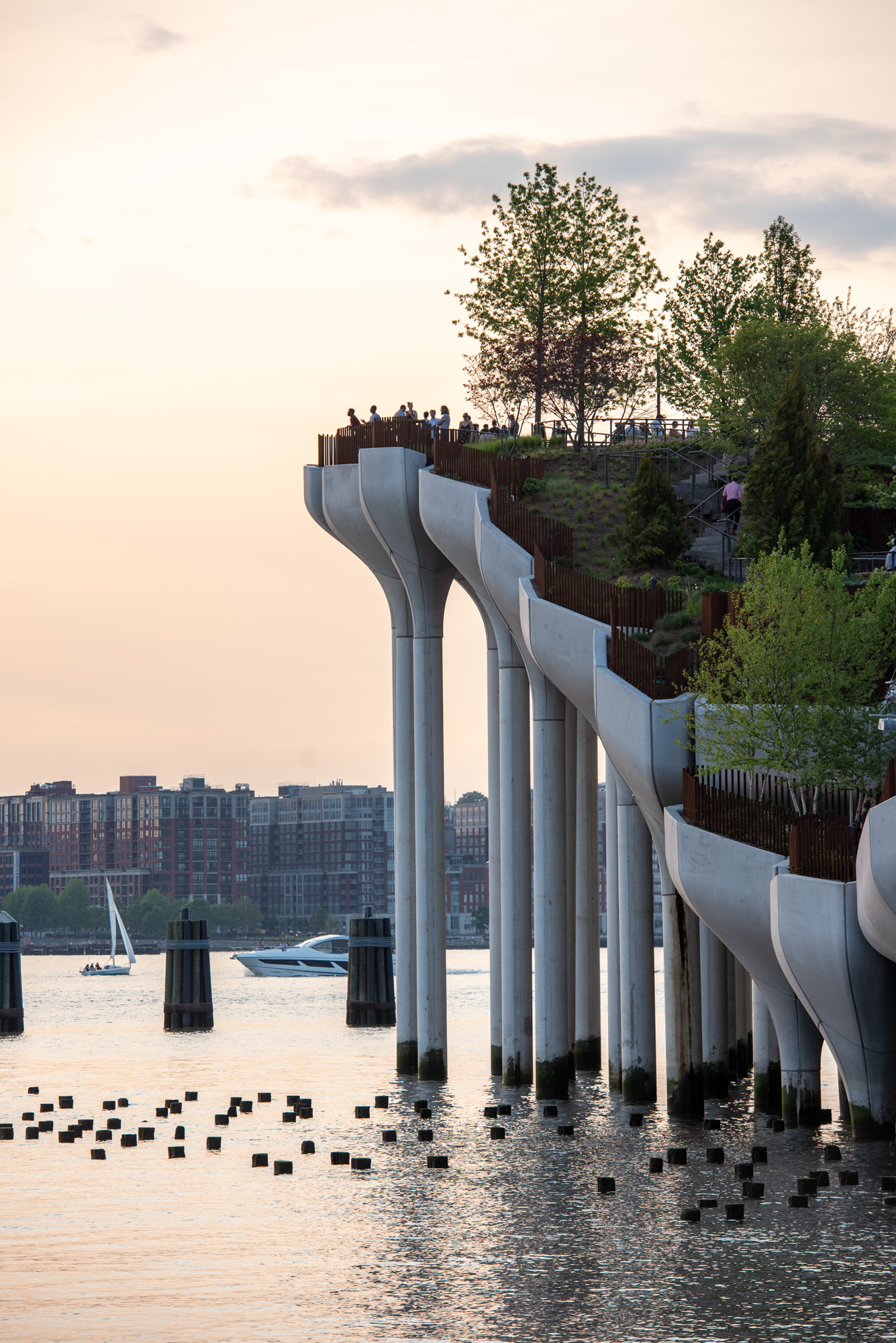 Gallery of Heatherwick Studio's Little Island Creates an Artificial ...