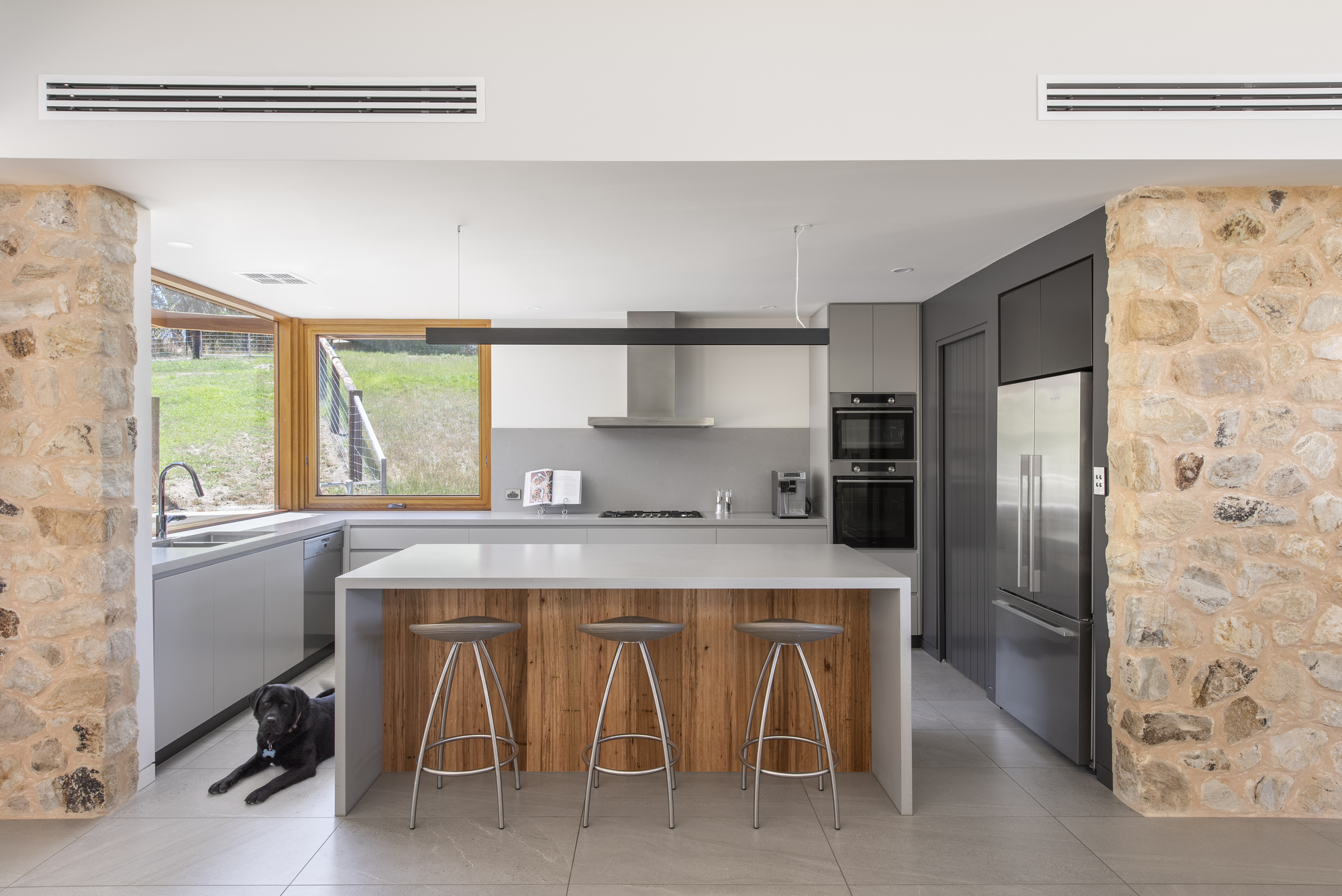 Gallery of Balhannah House / Mountford Williamson Architecture - 17