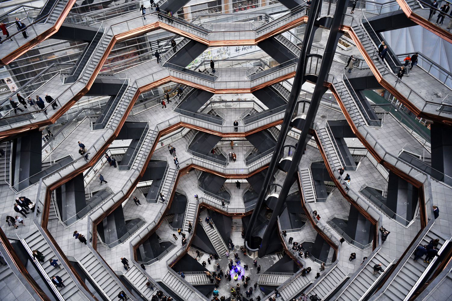 Solo Visitors No Longer Allowed on Heatherwick Studio's Vessel After ...