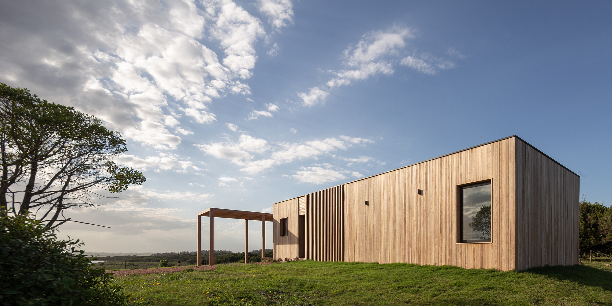 Galería de Casa Luanda / Fábrica de casas - 6