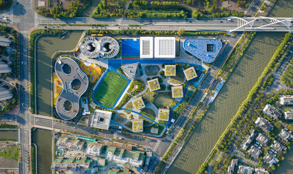 Gallery of Shanghai Qingpu Pinghe International School / OPEN Architecture - 45