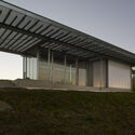 Shack in the Rocks / Sean Godsell Architects | ArchDaily