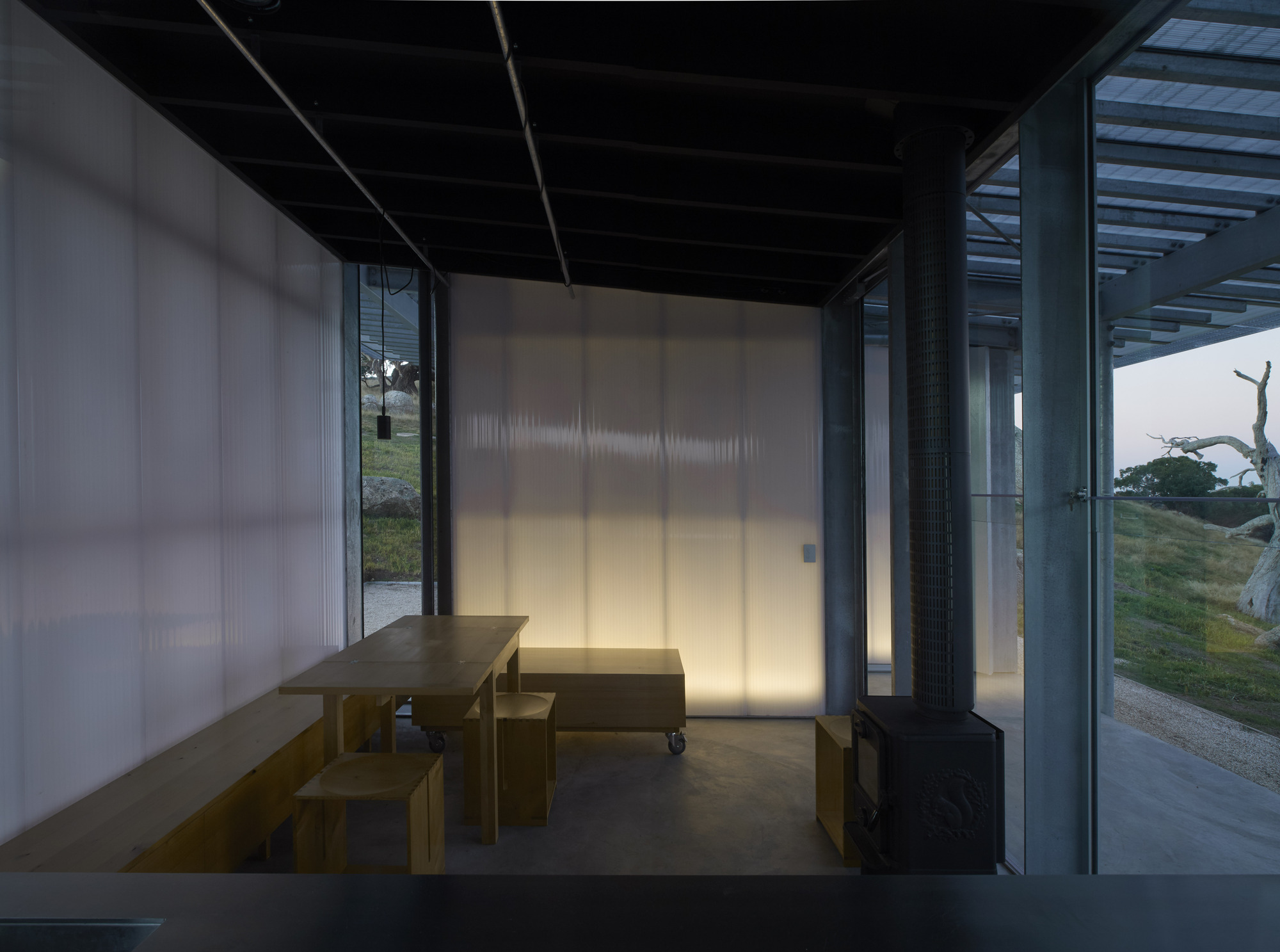 Gallery of Shack in the Rocks / Sean Godsell Architects - 11