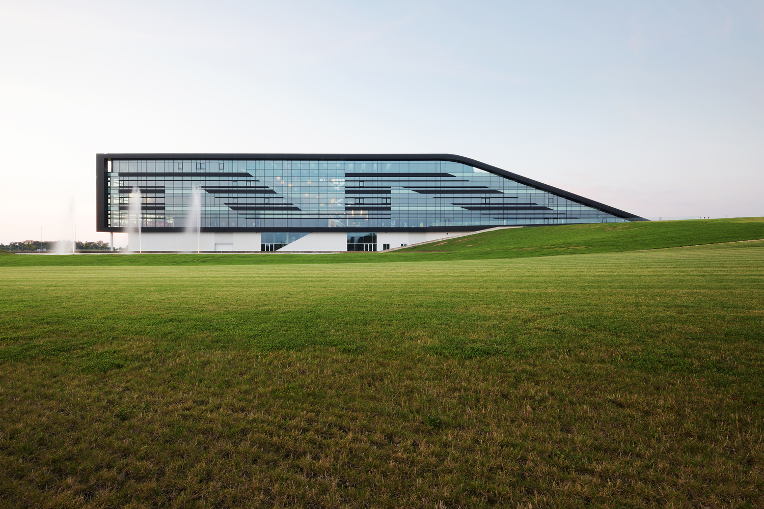 Gallery of Mascot International Headquarters / C.F. Møller Architects - 3