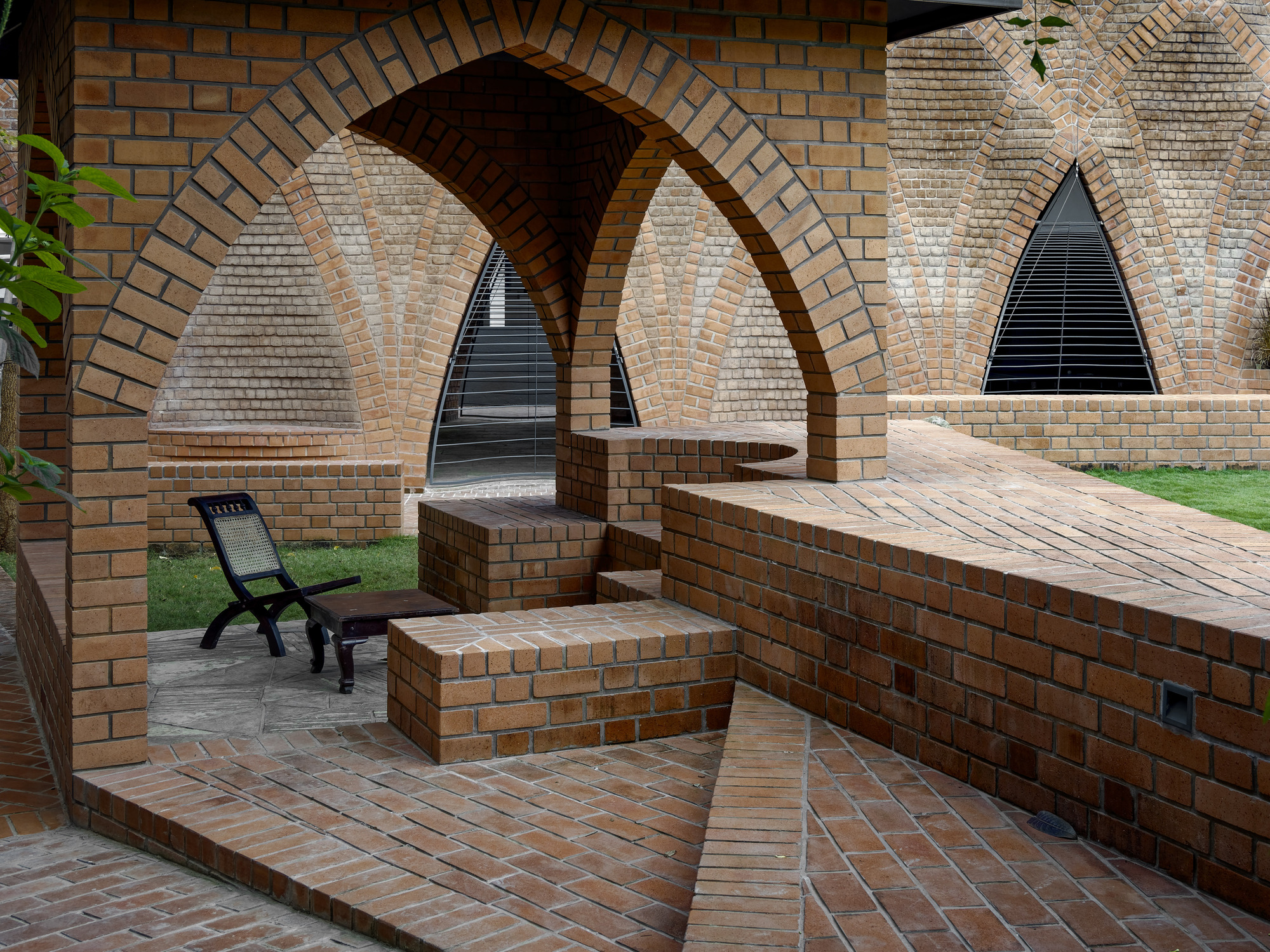 Gallery of The Red Oasis / PMA madhushala - 7