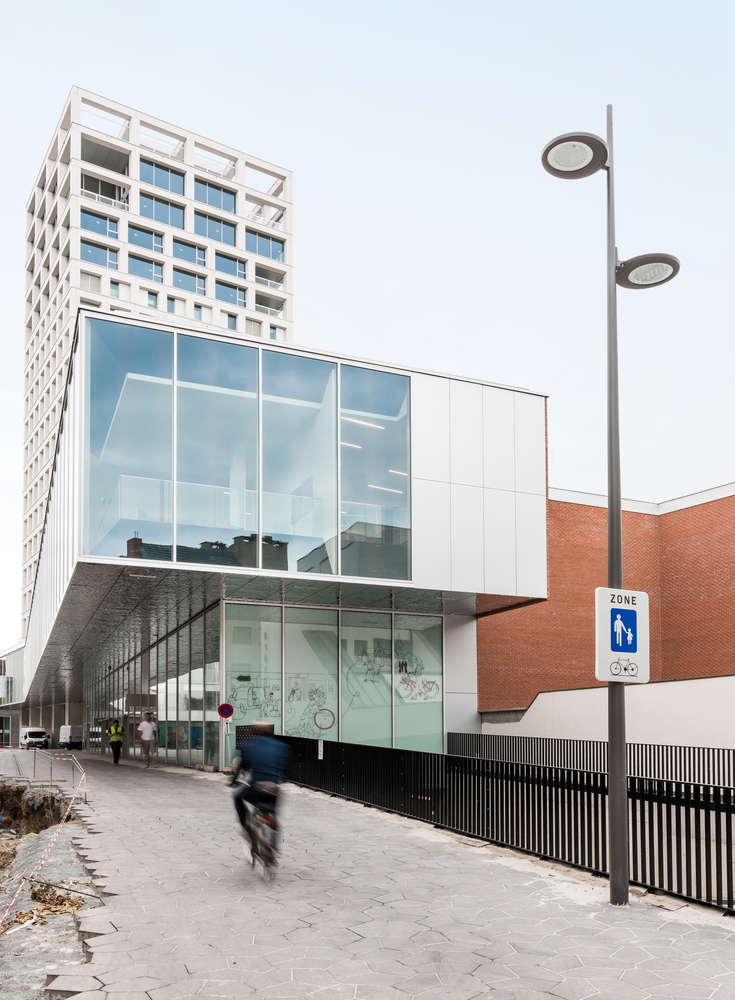 Gallery of Turnova Tower / B-architecten - 10