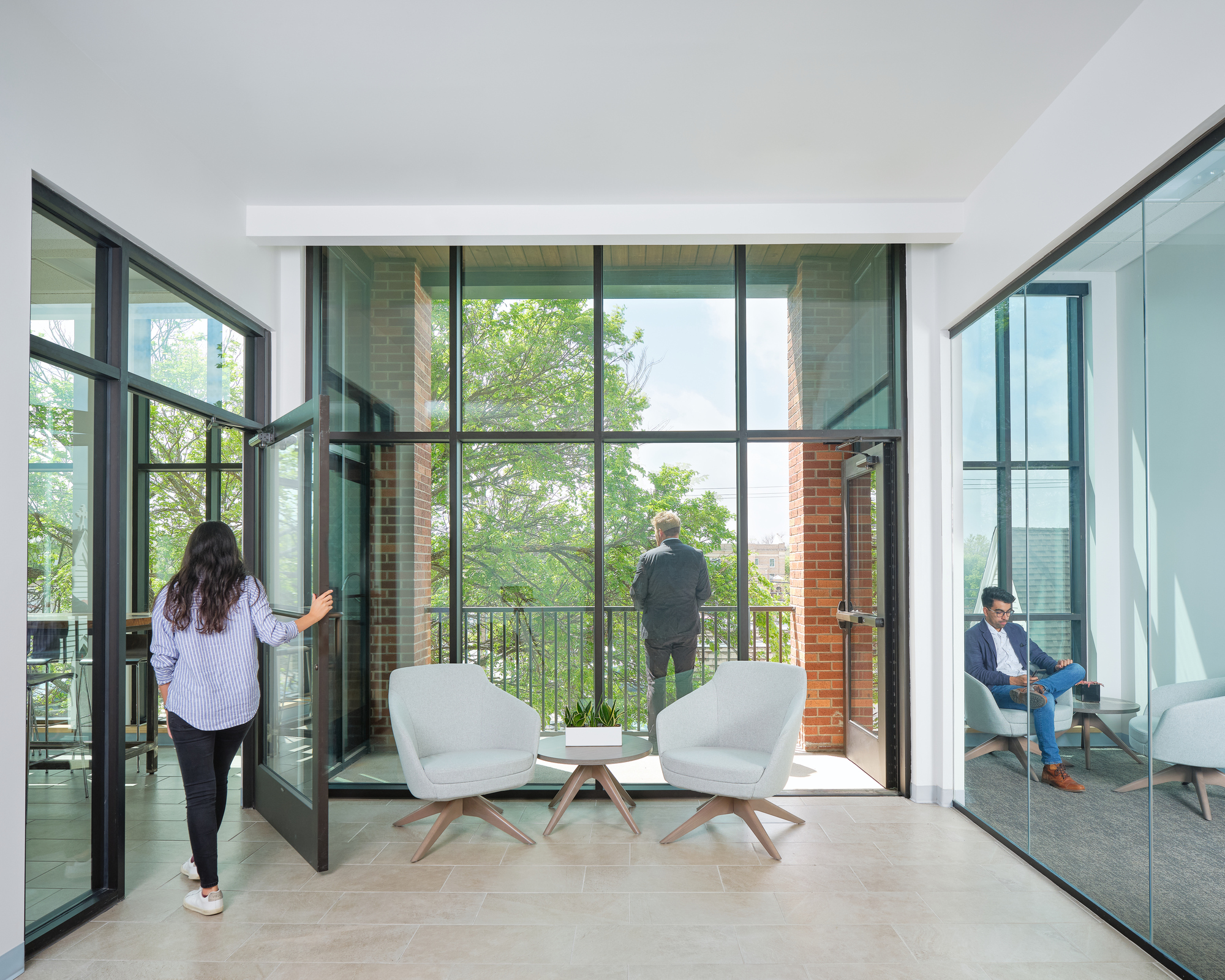 Gallery of Watkins Insurance Building / Wang Architects - 17