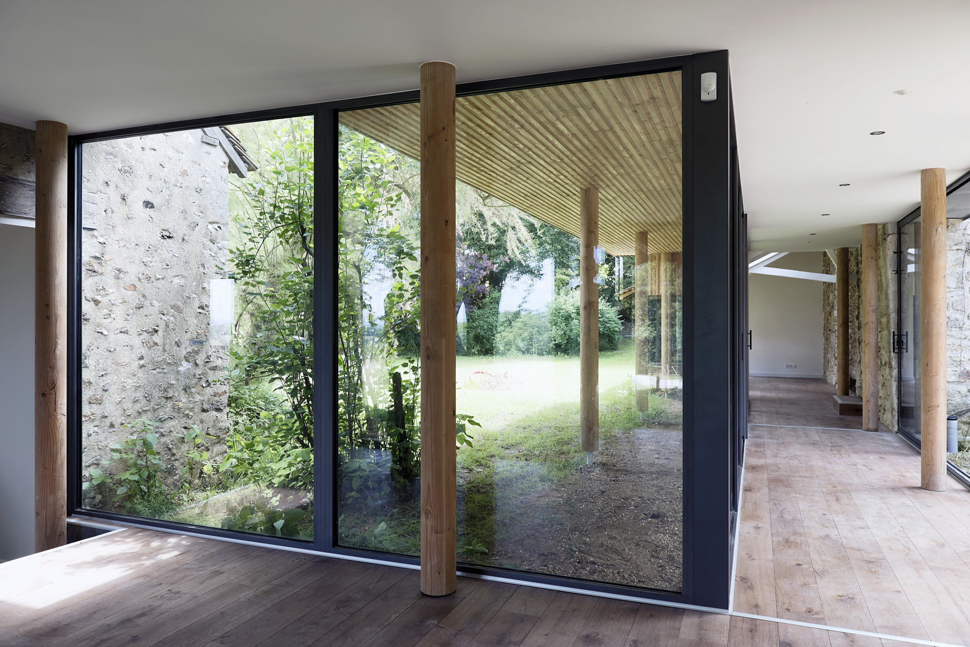 Gallery of MIC House / clpp architectes - 22