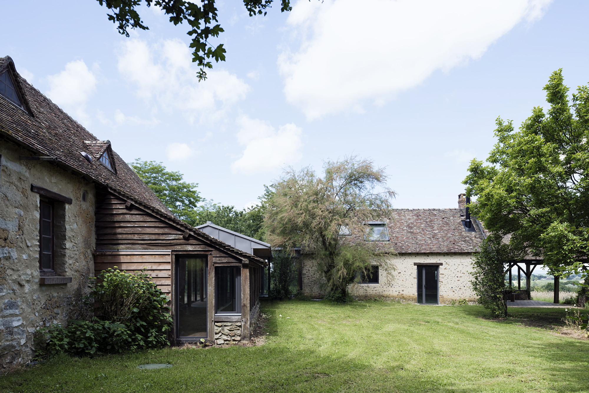 Gallery of MIC House / clpp architectes - 6
