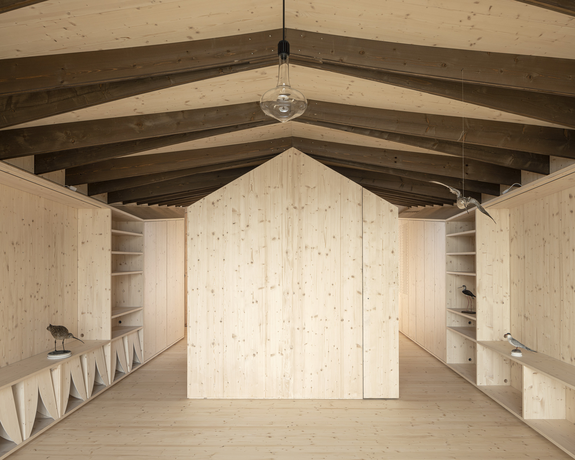 Gallery of Observation Hut Île aux Oiseaux / LOCALARCHITECTURE - 8