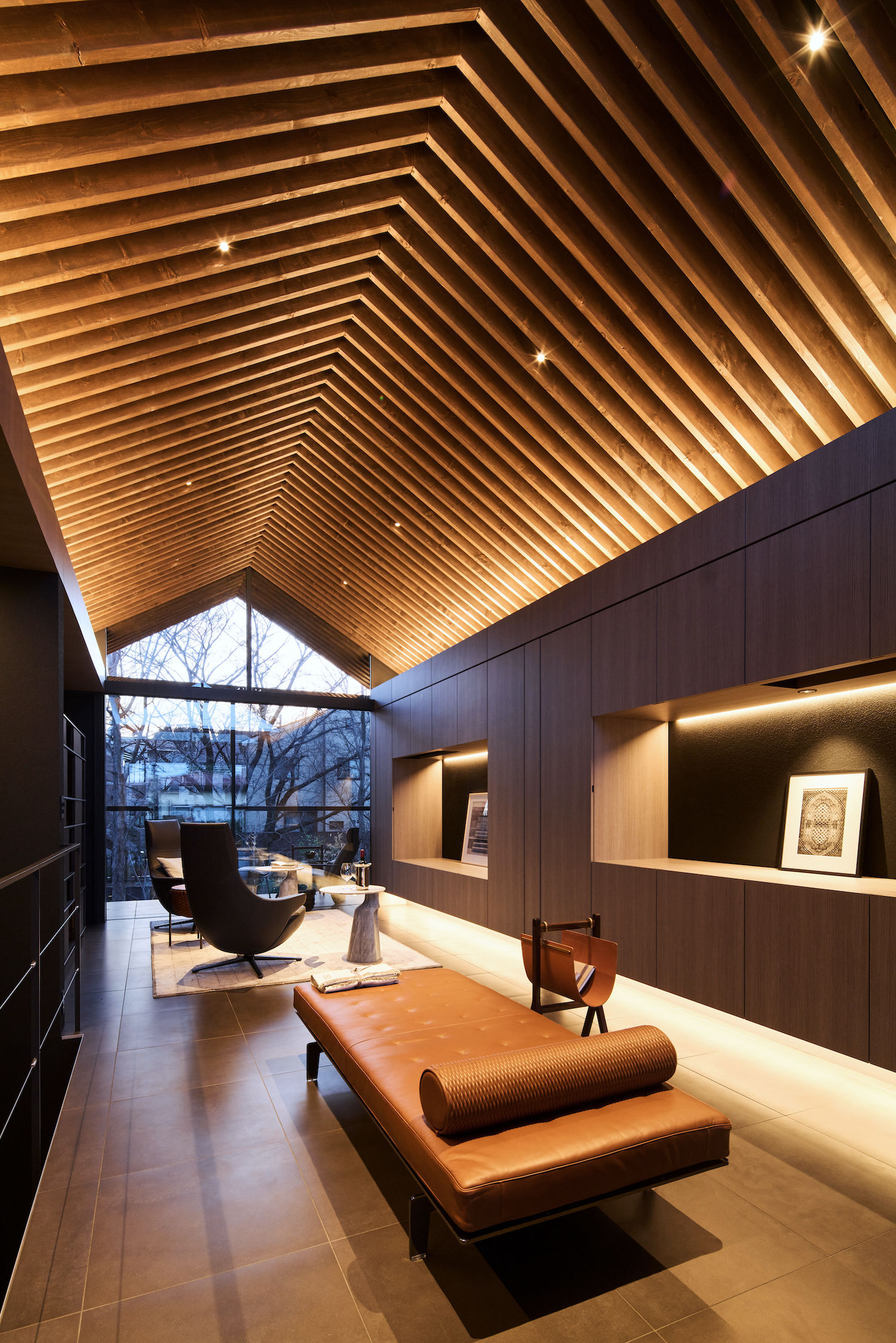 Gallery of Grace House / APOLLO Architects & Associates - 2